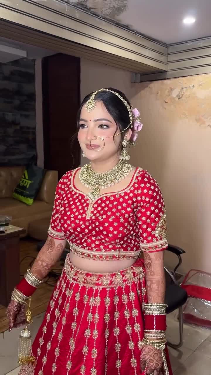 Gunjan Jaiswal Makeovers in East Of Kailash,Delhi - Best Makeup Artists ...
