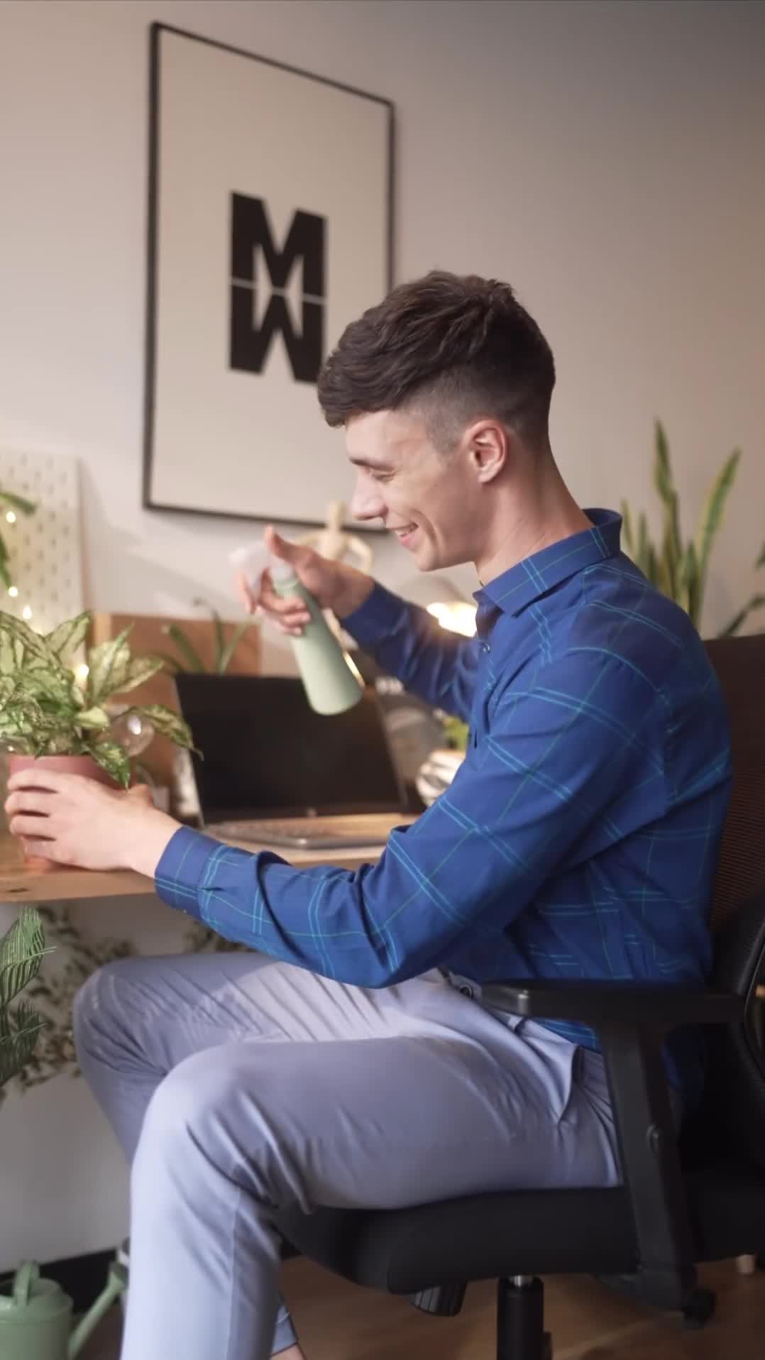 Peter England in Brindavan Gardens,Guntur - 𝗩𝗶𝗲𝘄 𝗢𝗳𝗳𝗲𝗿𝘀 - Peter England ...