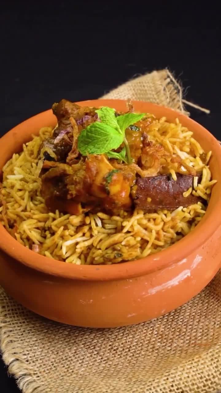 Sigree Global Grill in Anna Nagar,Chennai - Order Food Online - Fine ...