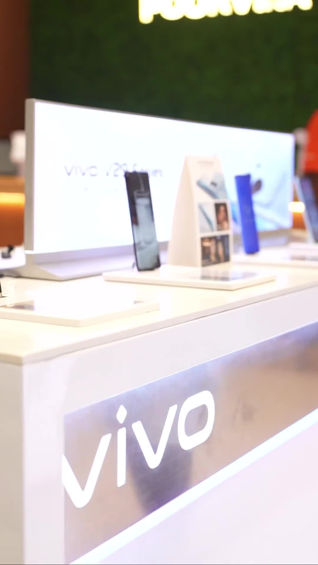 Poorvika Mobiles Pvt Ltd in Palavakkam,Chennai - 𝗩𝗶𝗲𝘄 𝗢𝗳𝗳𝗲𝗿𝘀 - Mobile ...